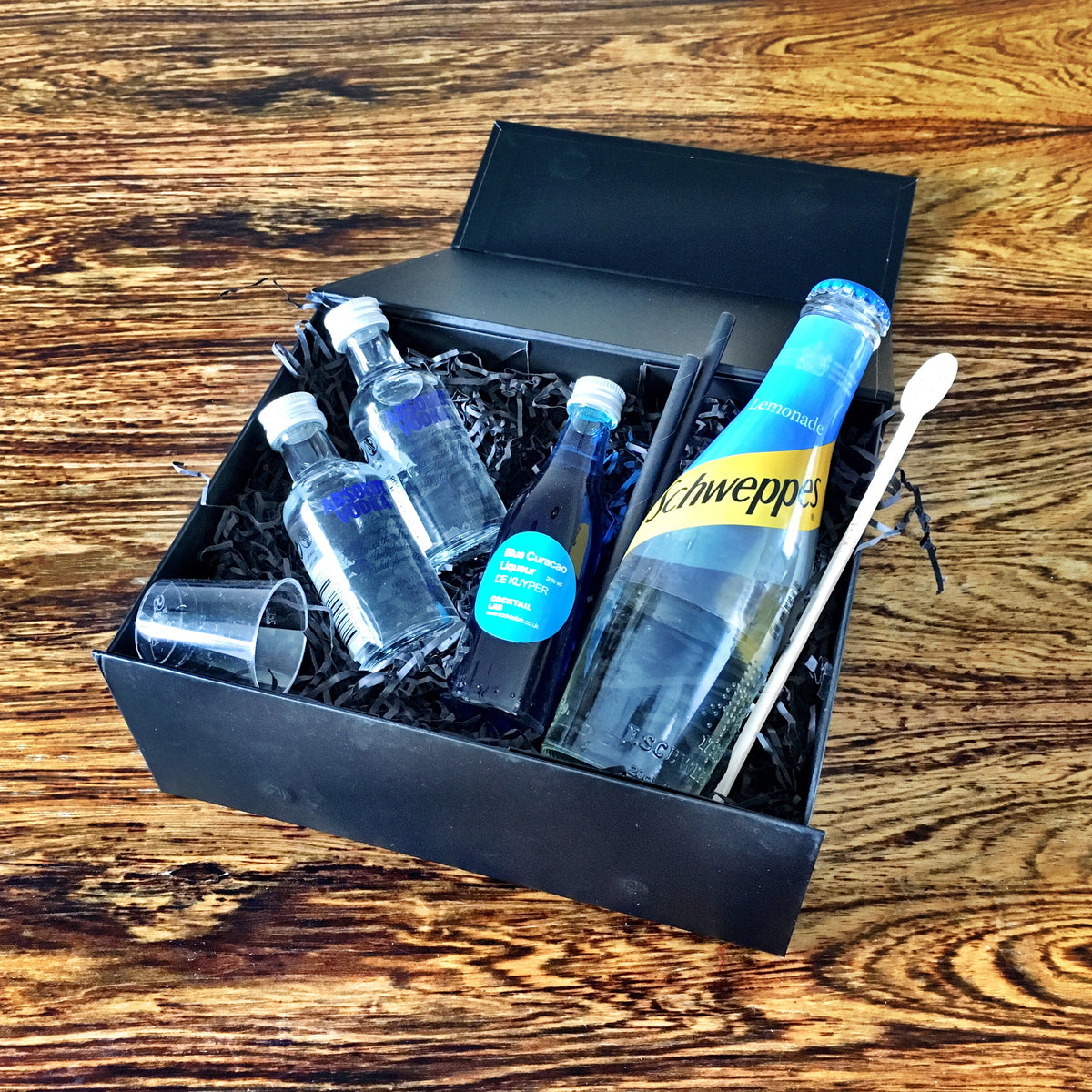 Blue Lagoon Cocktail Gift Box – Cocktail Lab